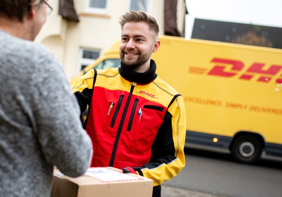 DHL erhöht Paket-Preise - Kleinbrennerei